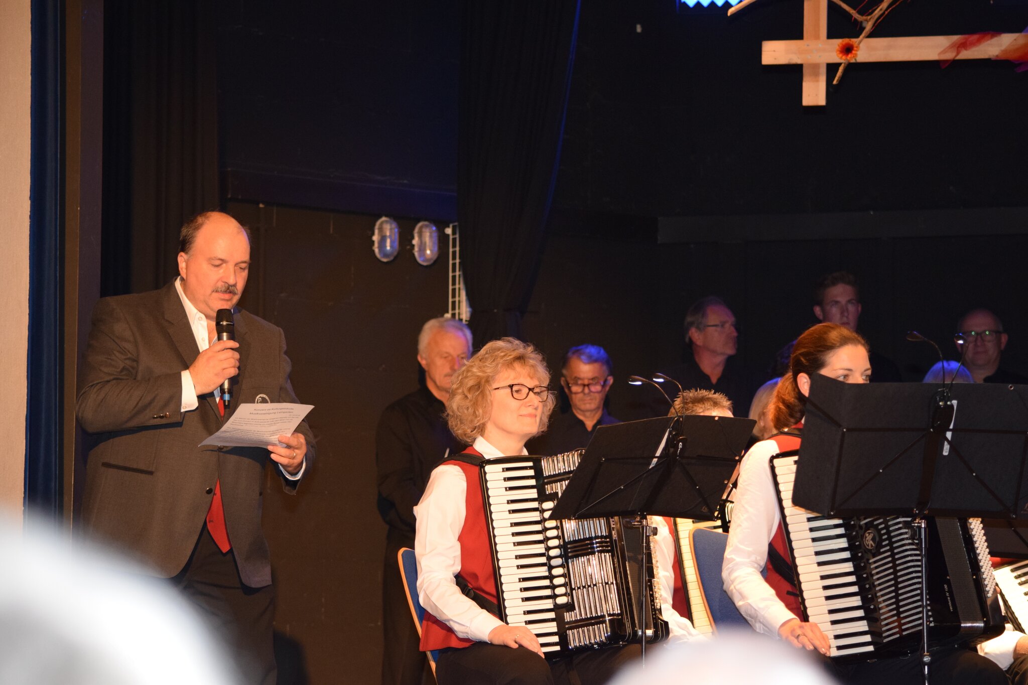 Bildernachlese zum MVGL-Akkordeonkonzert FILM AB! - Leingarten