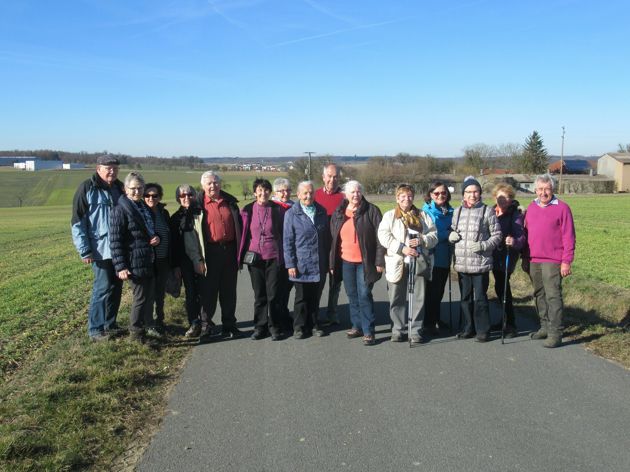 Albverein Ingelfingen-Criesbach wandert - Ingelfingen