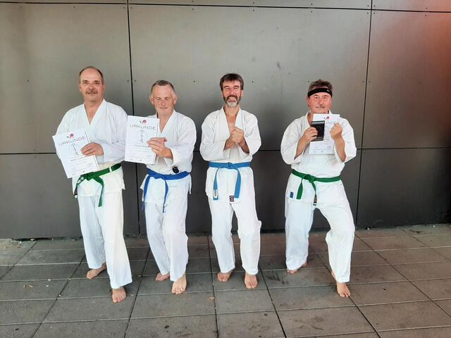 Gürtelprüfung erfolgreich bestanden! - Eppingen