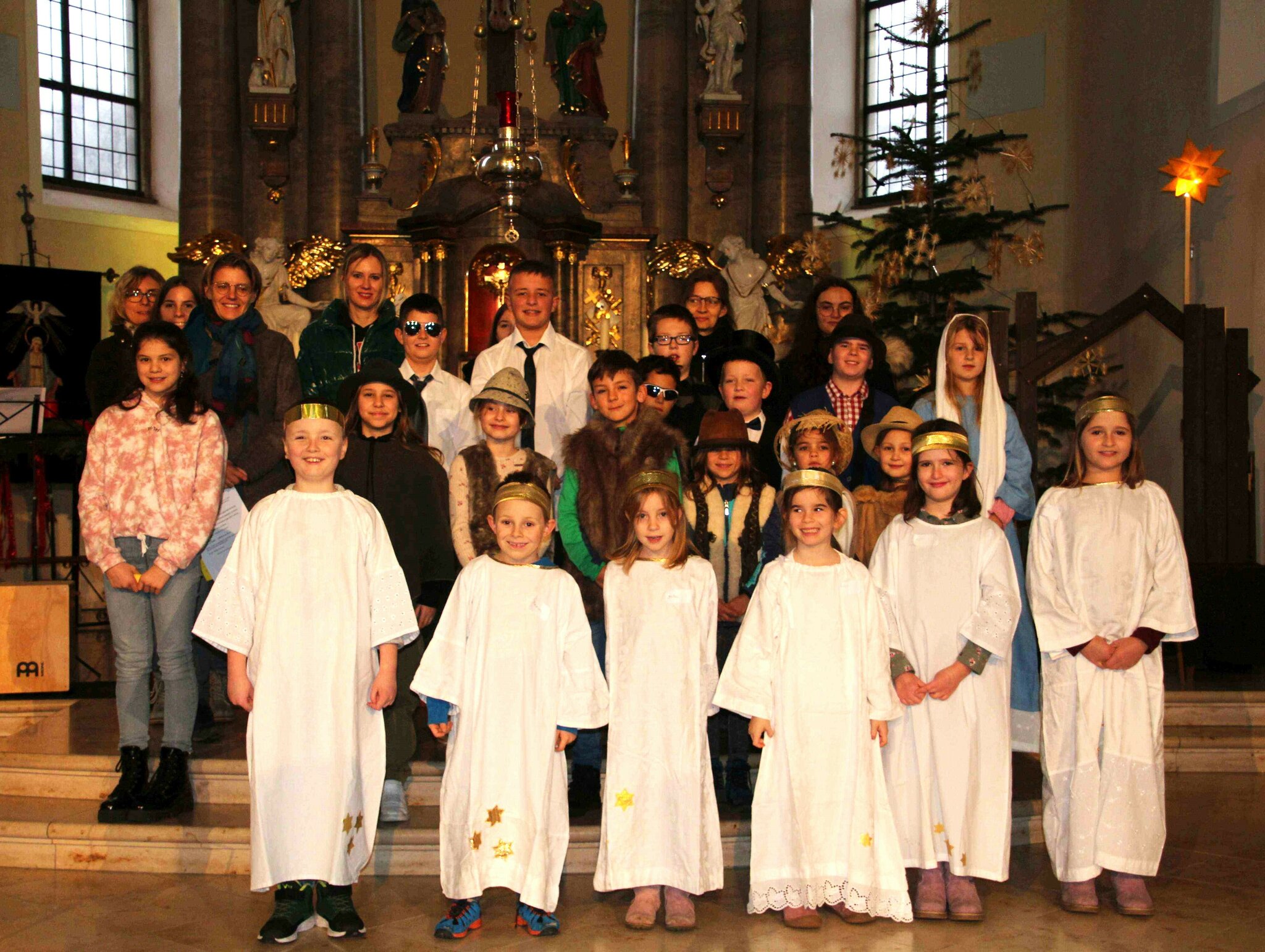 Gottesdienst mit Krippenspiel: Ökumenischer Gottesdienst und ...