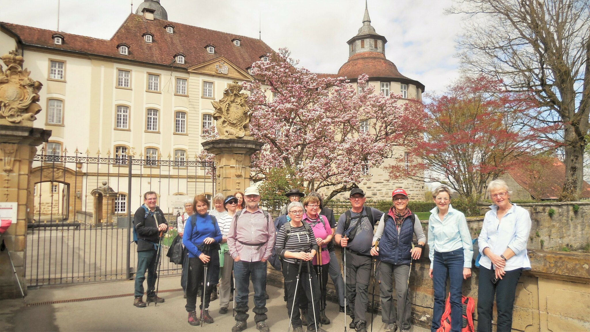 Aktivgruppe Talheim: Natur pur, Blütenpracht und Weitblicke bei der 7 ...