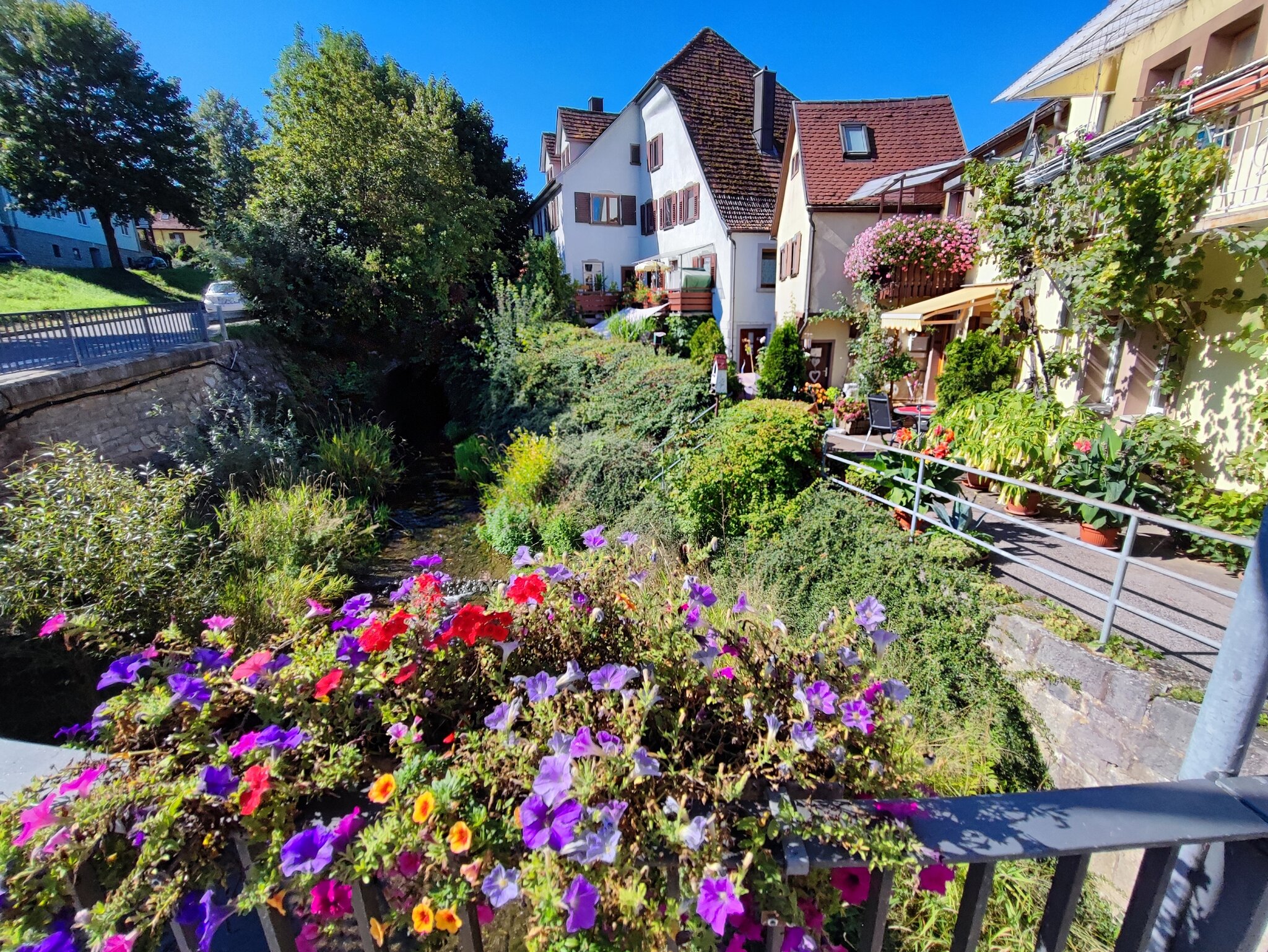 Creglingen an der Tauber: Die hübsche historische Altstadt Creglingen ...