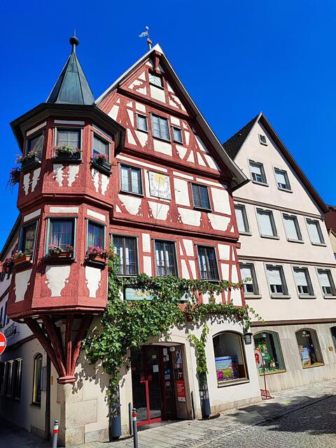 Creglingen an der Tauber: Die hübsche historische Altstadt Creglingen ...