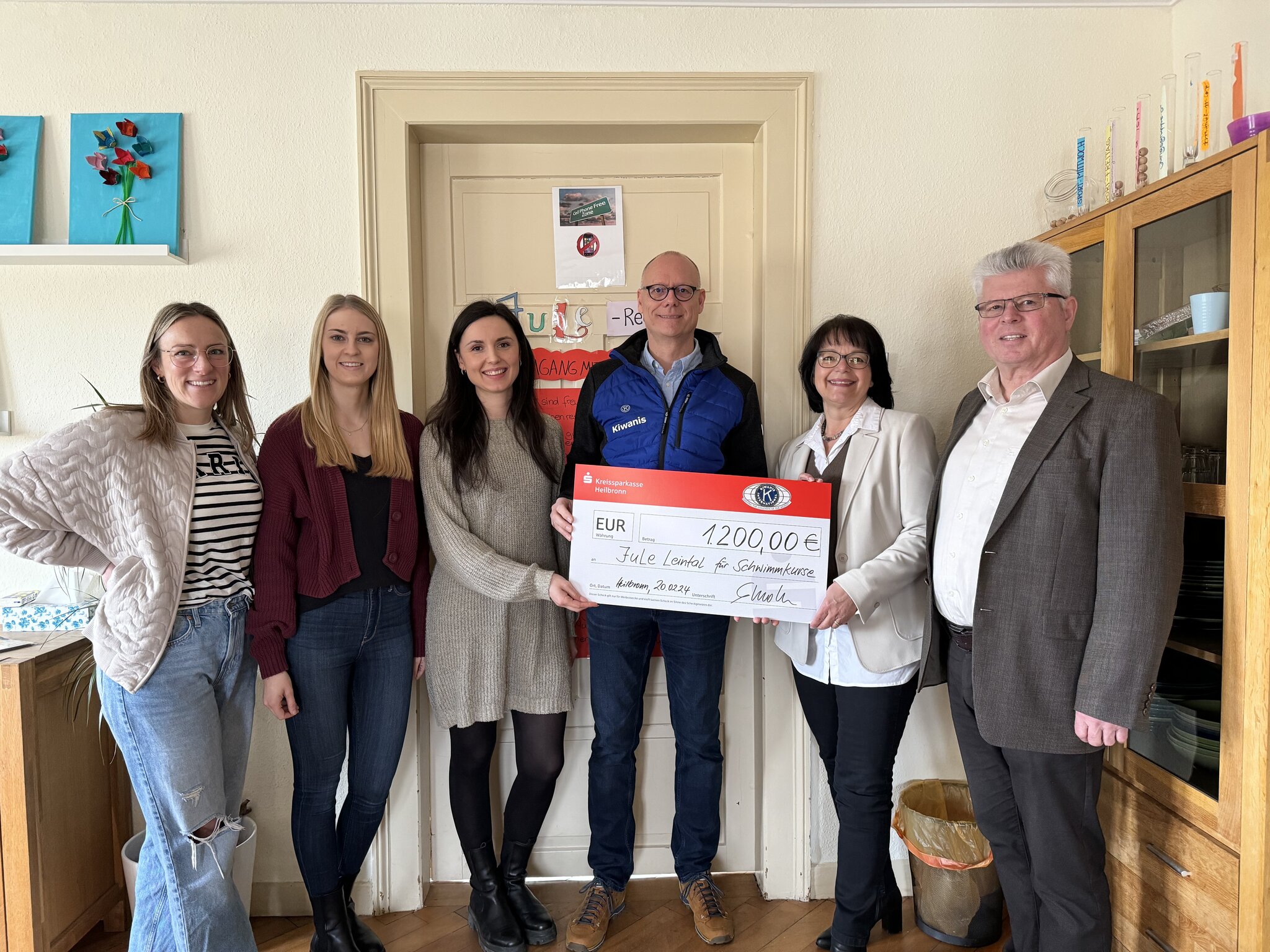 Kiwanis unterstützt JuLe Leintal: Schwimmenlernen als ...