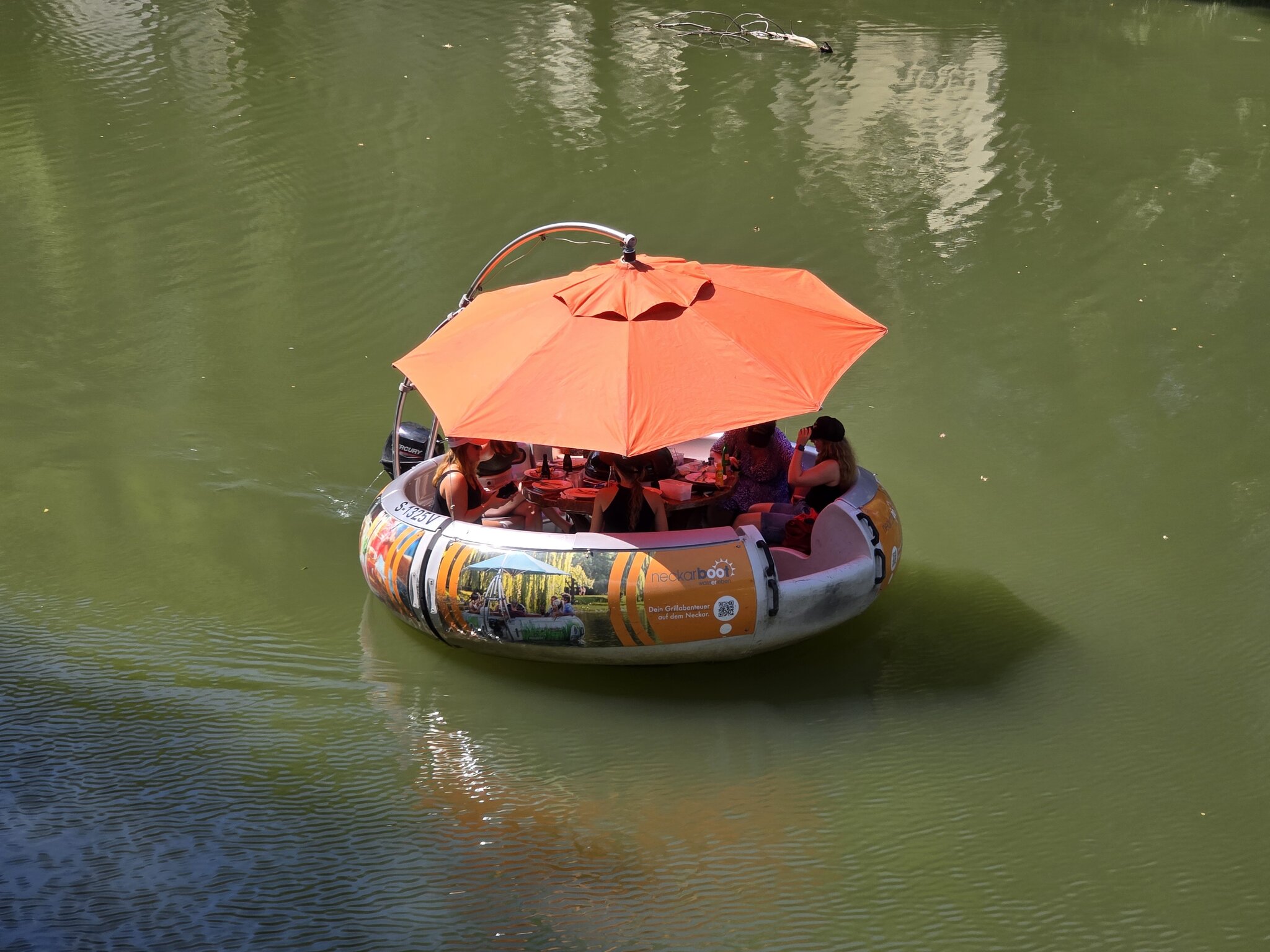 WASSERSPASS: im Donut-Boot - Heilbronn