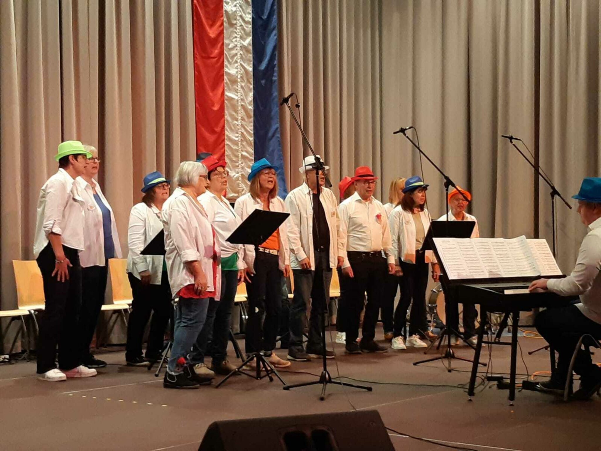 Chorgruppe Aufwind HN-Biberach e.V.: Auftritt beim Dorfabend - Heilbronn