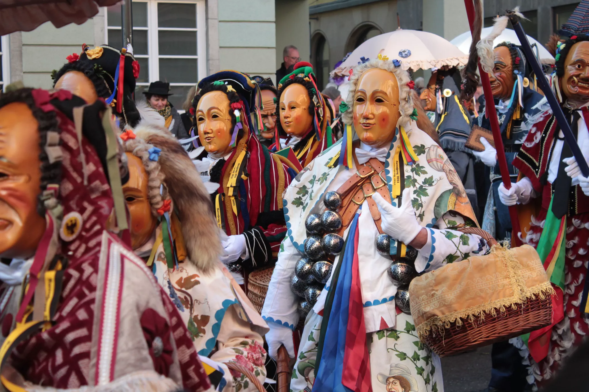 Narrensprung Rottweil 2025: Rosenmontag in der ältesten Stadt in Ba-Wü