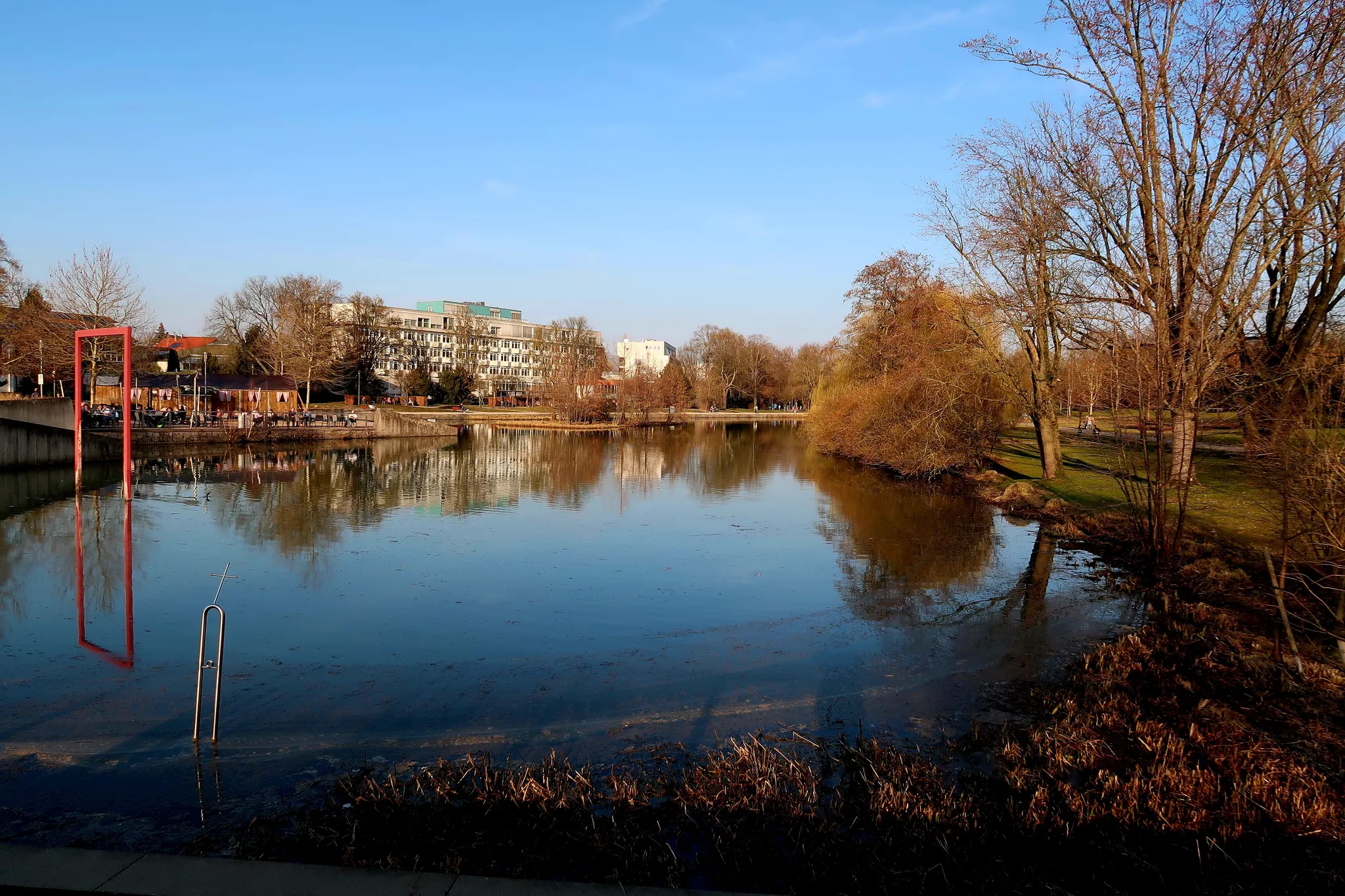 Bad Rappenau: Frühlingserwachen im Kurpark in Bad Rappenau. - Bad Rappenau