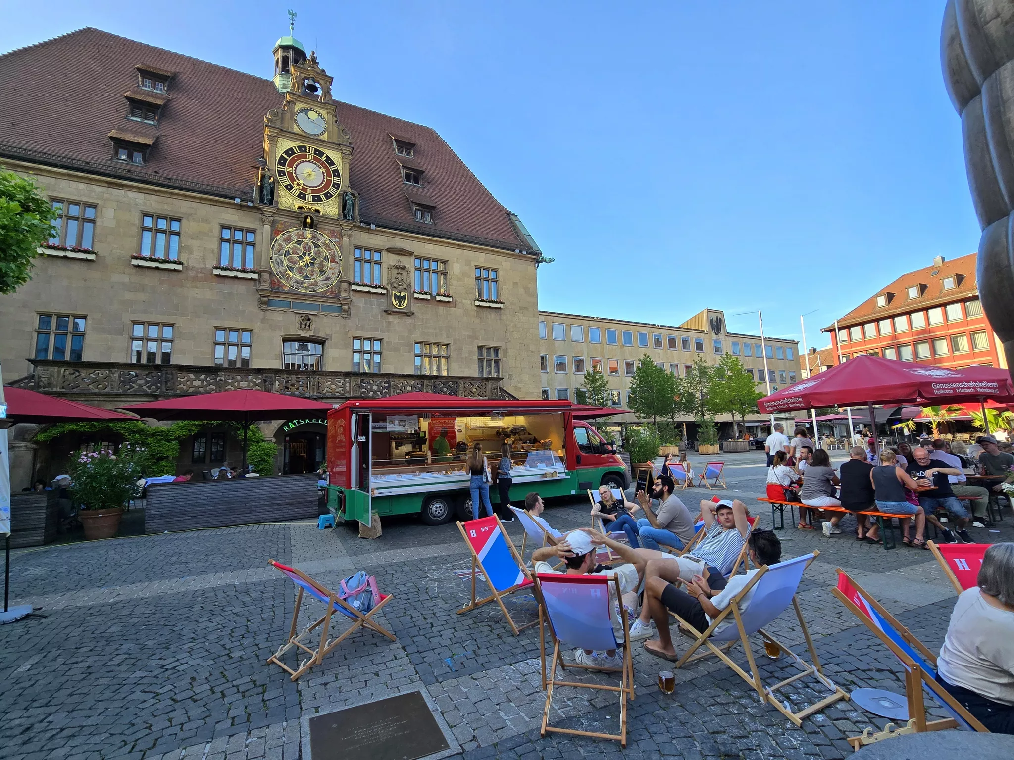 HEILBRONNER ABENDMARKT: Musik und Genuss auf dem Marktplatz Heilbronn - Heilbronn