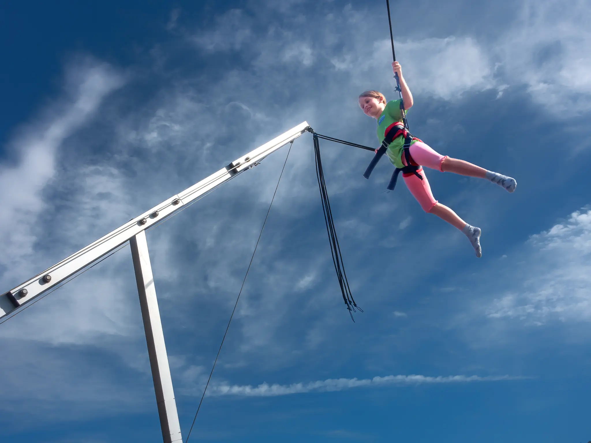 Hoch hinaus: Hoch hinaus mit Mini-Bungee-Jumping - Künzelsau