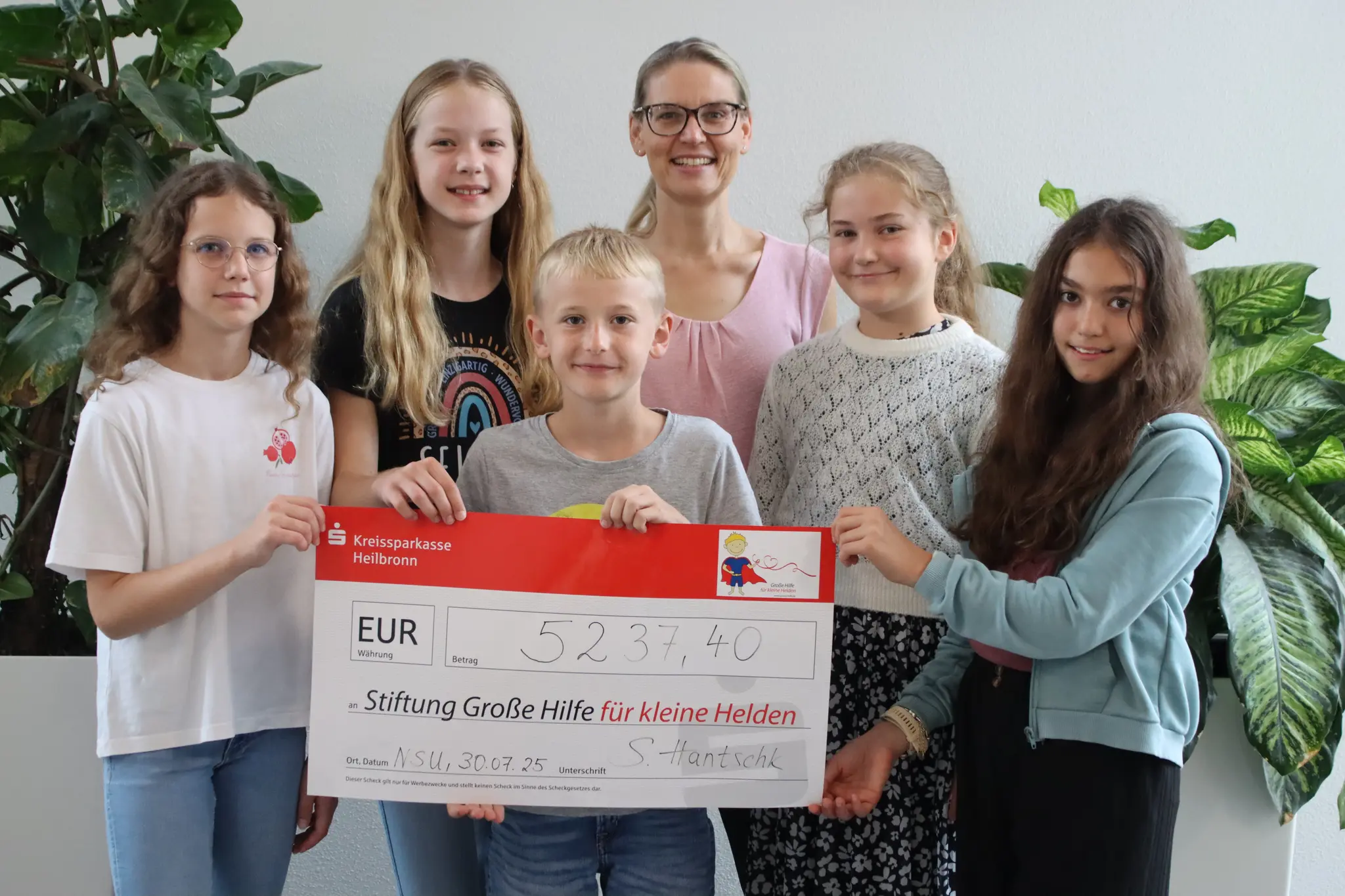 Spendenlauf: Hermann-Greiner-Realschule sportlich unterwegs für kranke ...